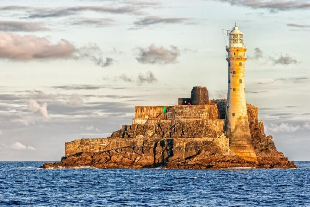 Ireland’s Lighthouses Re-Open to the Public — IRELAND ON A BUDGET